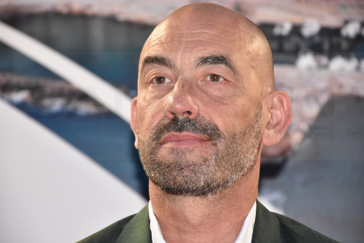 Influenza, per il virologo Matteo Bassetti il picco atteso a metà ...